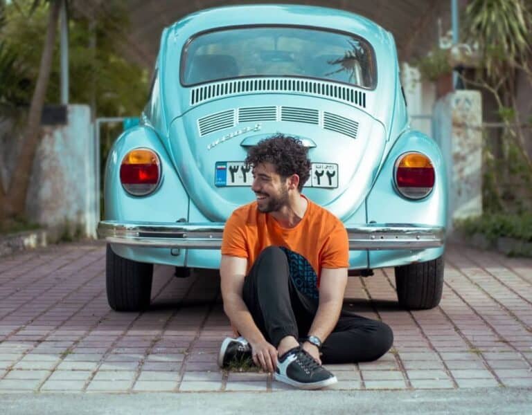 Shervin Hajipour Girlfriend: Who Is Iranian Singer Dating?